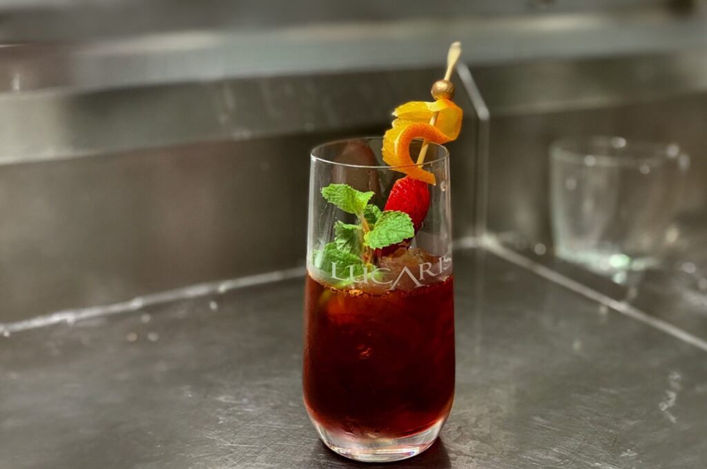 Fashioning the Perfect Wine Cocktail with Lucaris Crystal: Calimocho ...